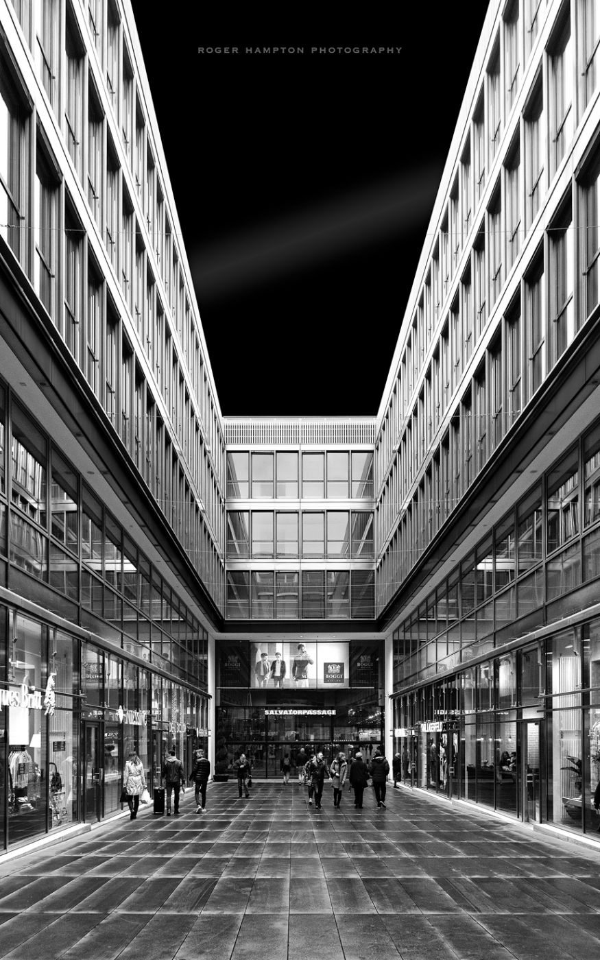 Shopping Palace, Germany
