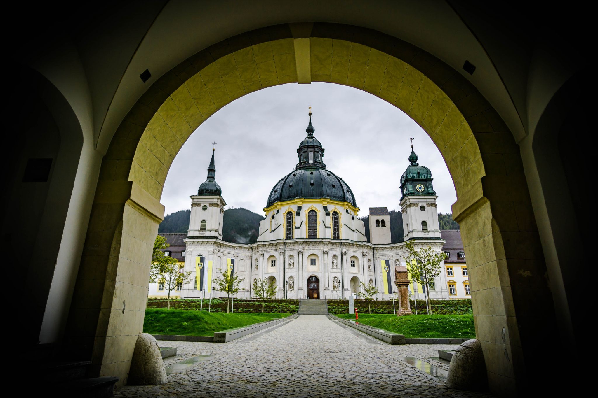 Top 3 Photo Spots at Ettal Abbey in 2024