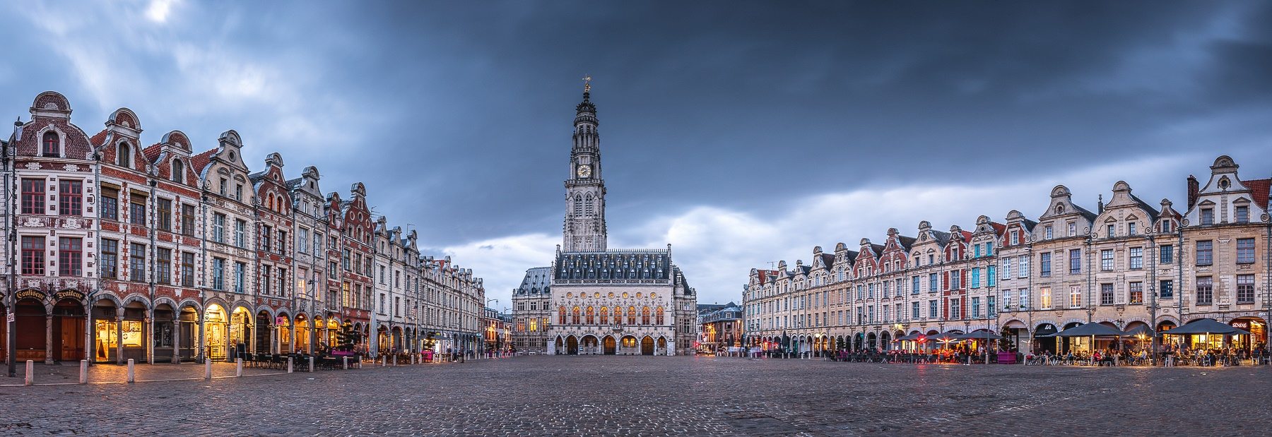 Arras, place des héros, France