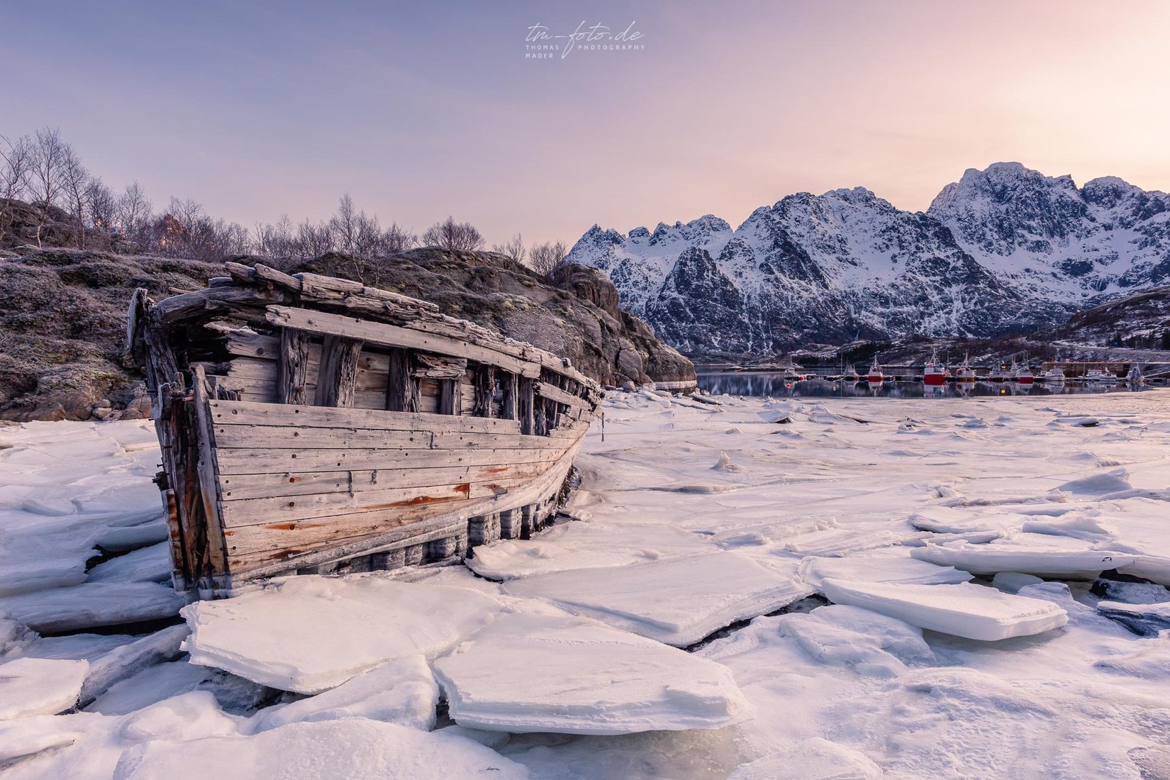 Shipwreck in Sildpolltjønna, Norway