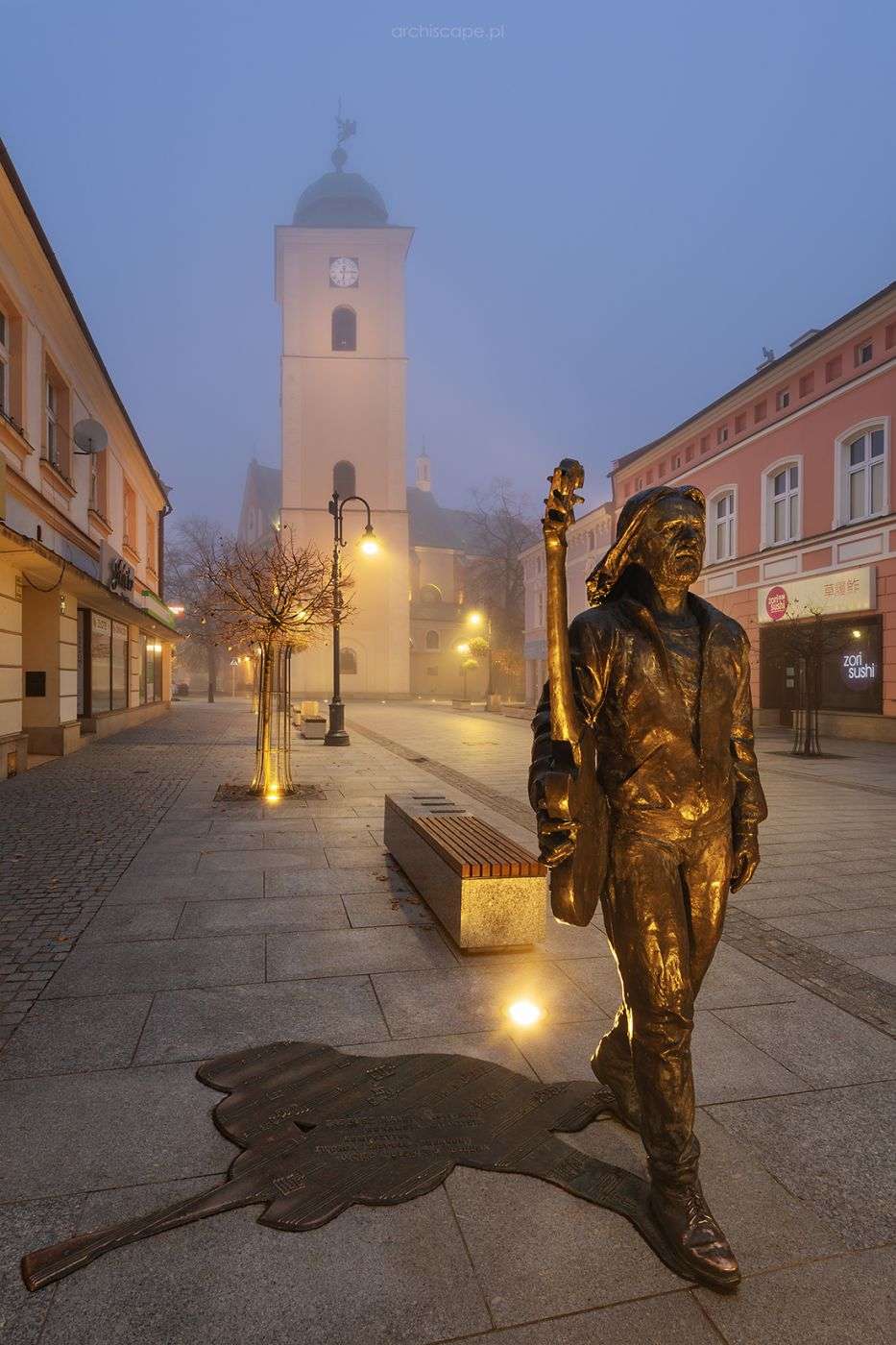 3 Maja / Statue of Tadeusz Nalepa, Poland