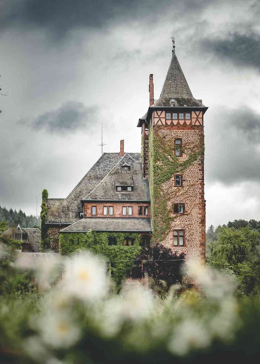 Saareck Castle, Saarland, Germany