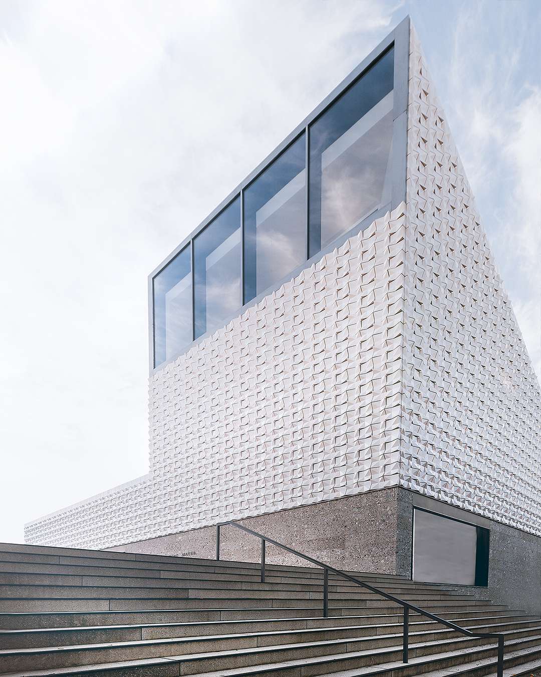 Top Photo Spots at White Church in 2026