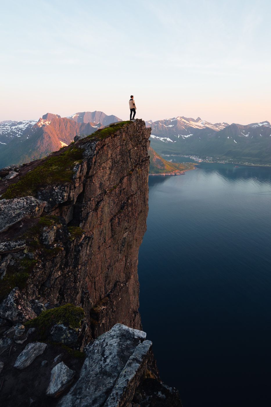 Top 5 Photo Spots at hesten in 2024