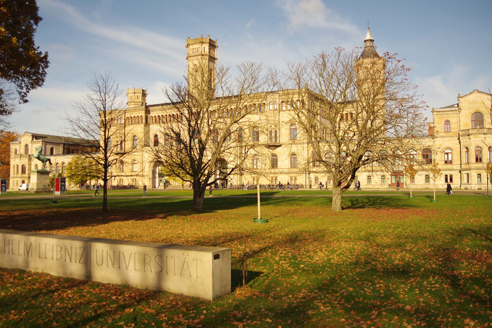 Leibniz University Hanover, Welfenschloss, Germany
