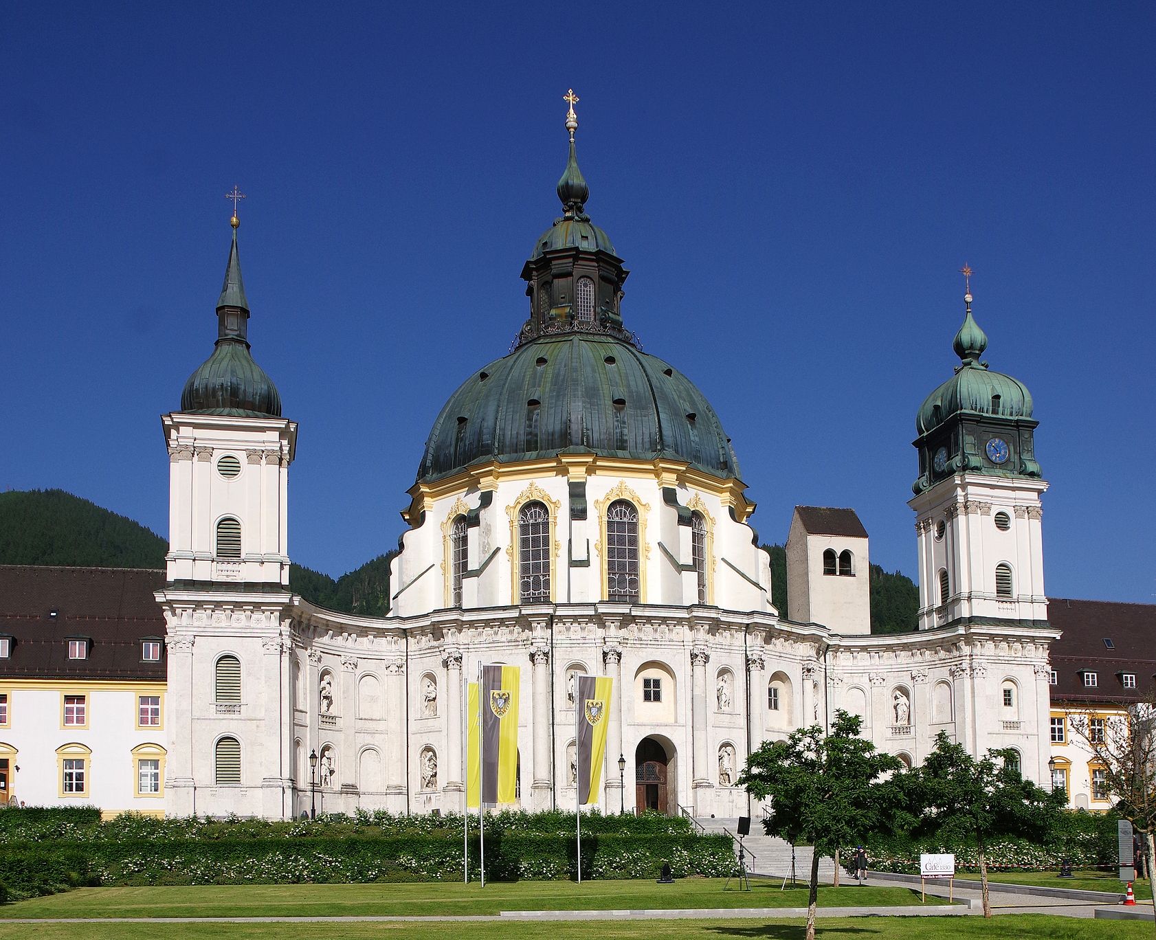 Top 2 Photo Spots at Ettal Abbey in 2024