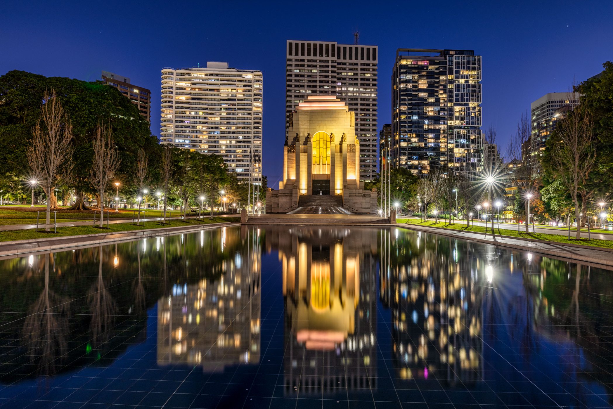 Top 2 Photo Spots at ANZAC War Memorial in 2024