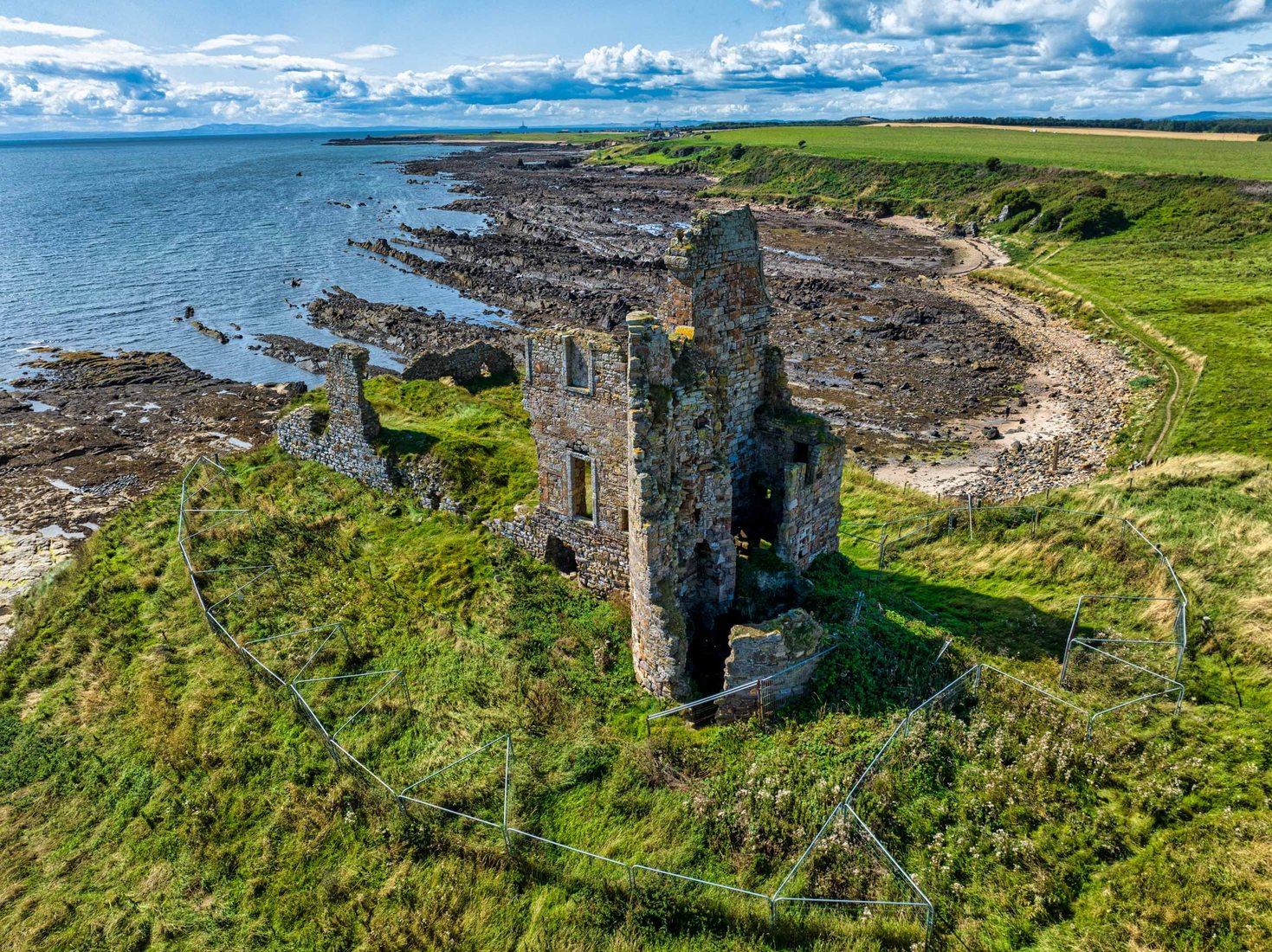 Newark Castle, Fife, Scotland, United Kingdom