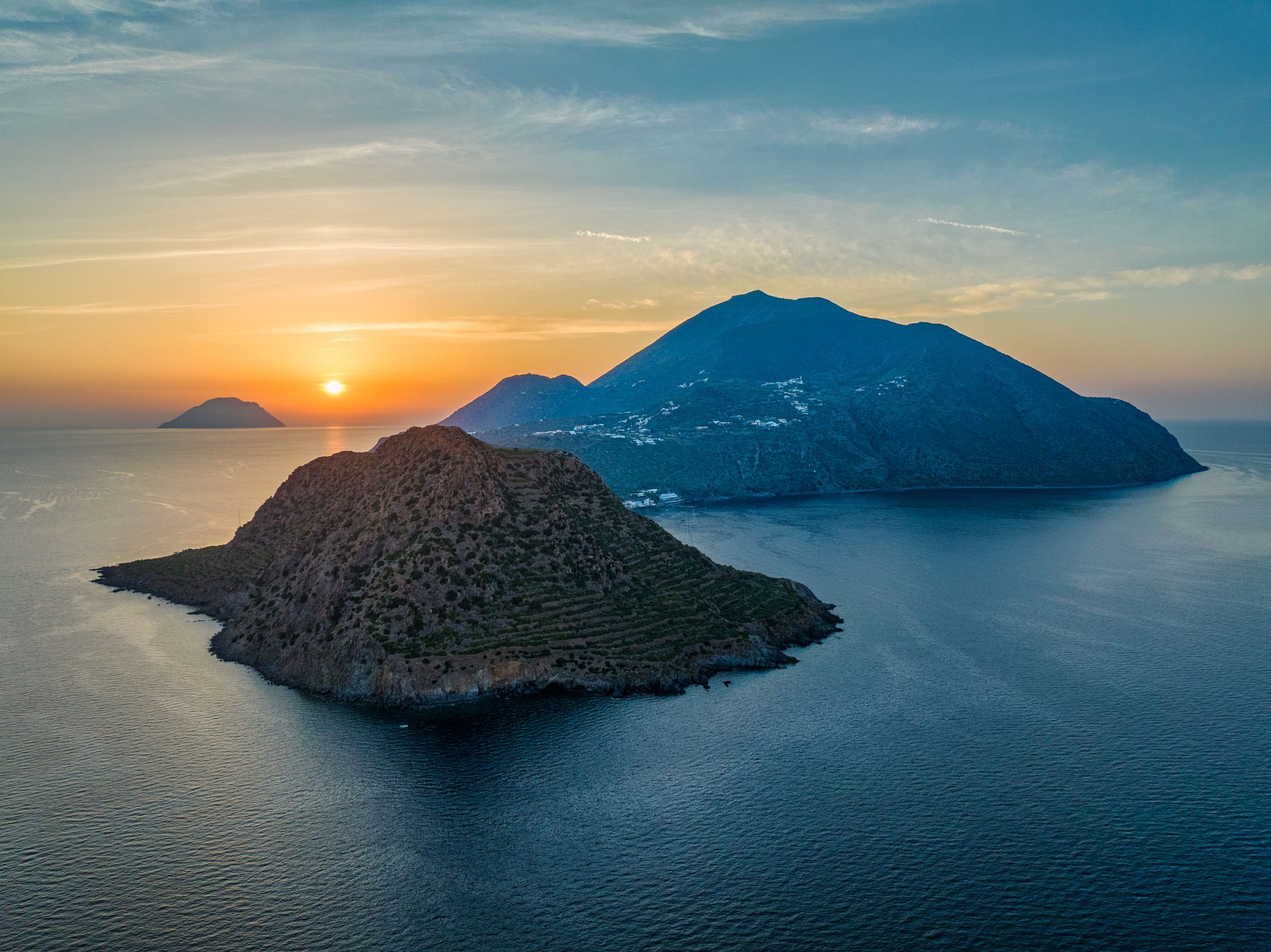 Top 6 Photo Spots at The Aeolian Islands in 2024