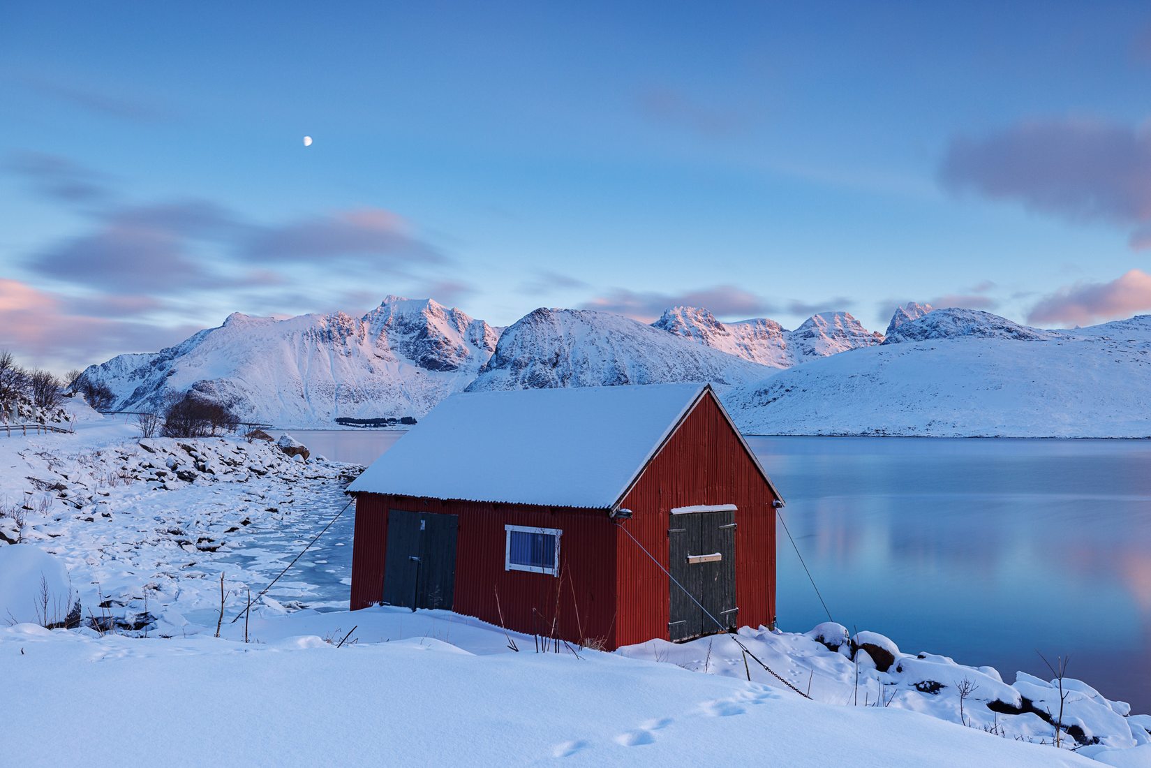 Red cabin, Norway