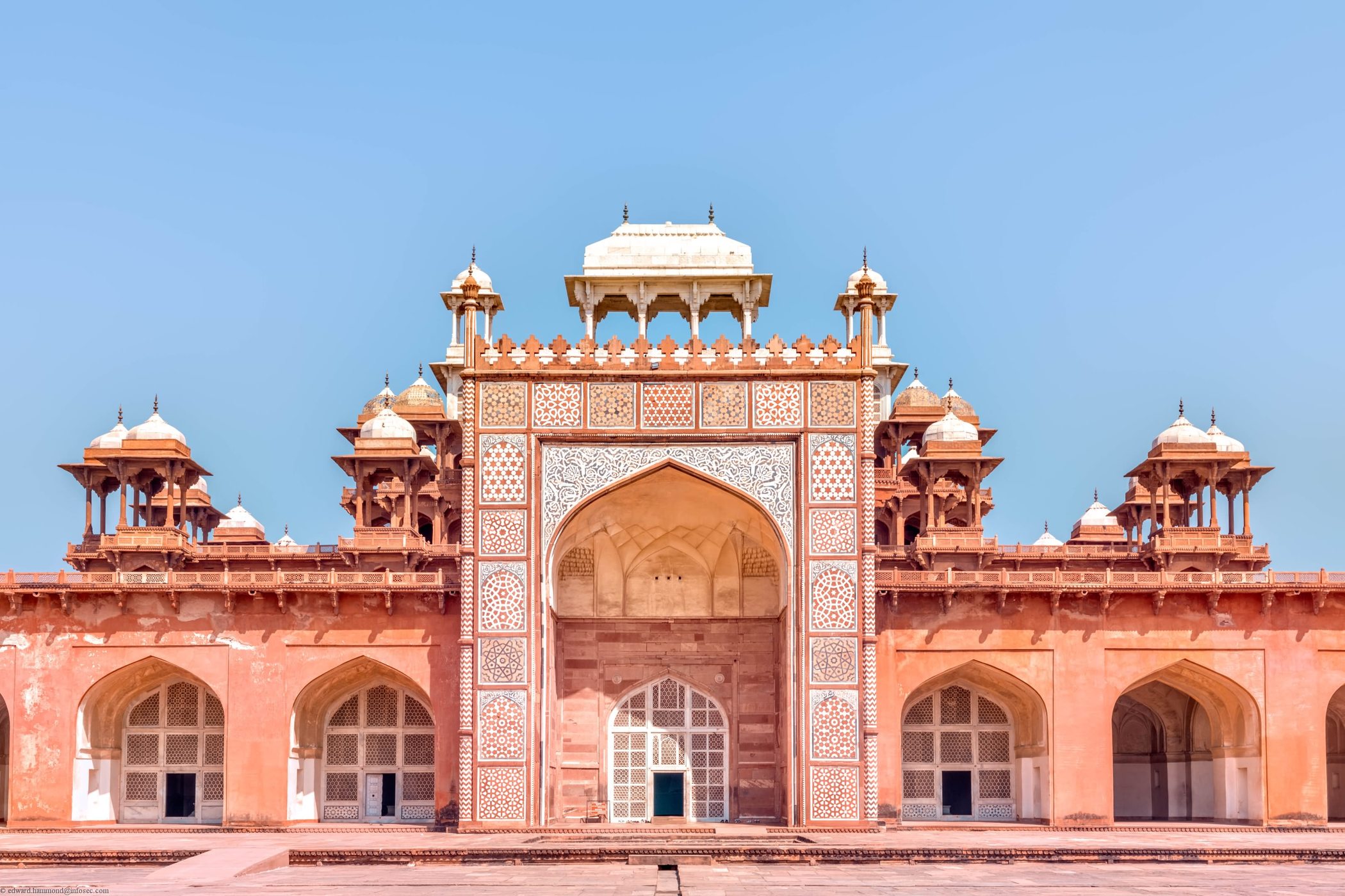 Top Photo Spots at Sikandra in 2024
