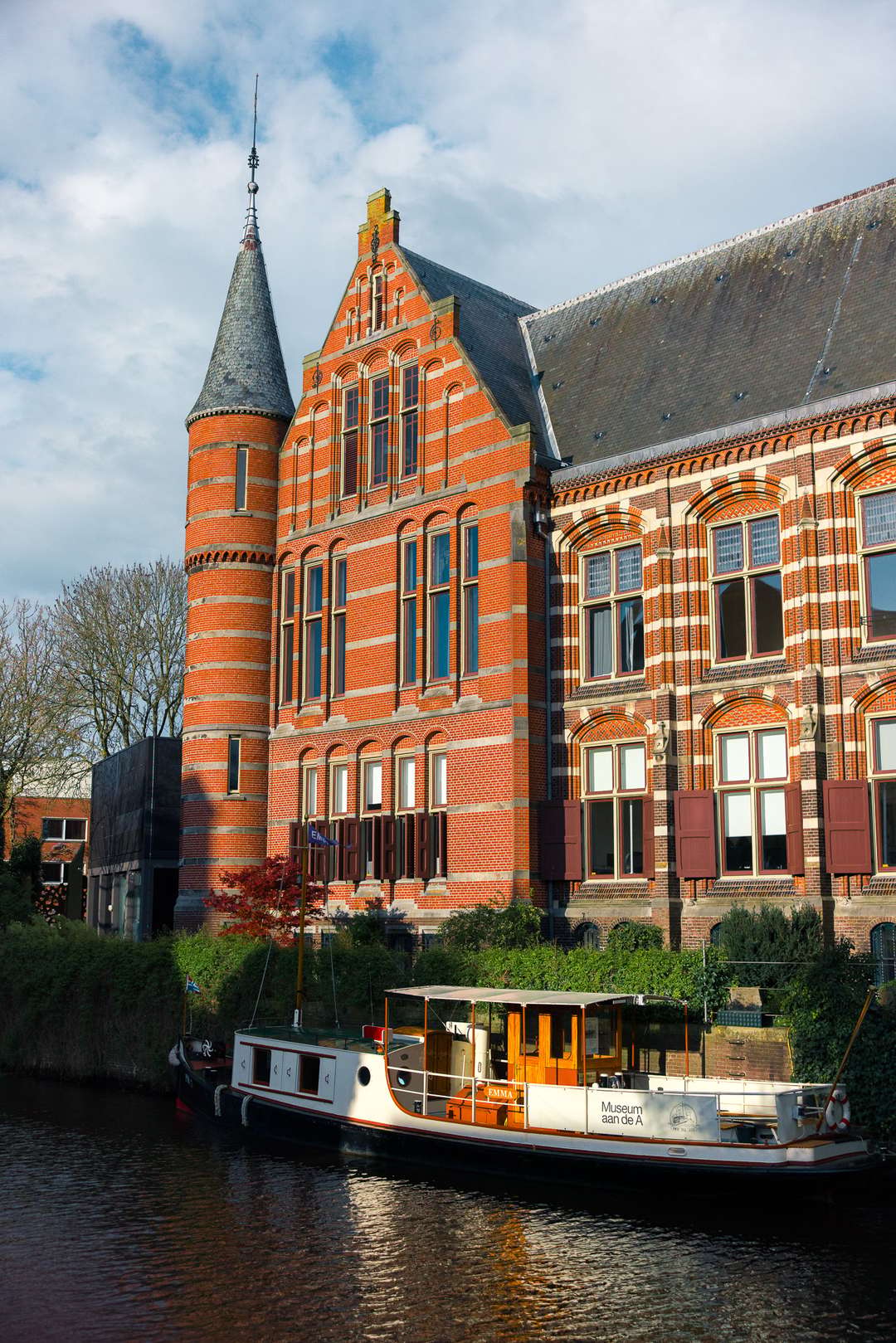 Historic channel building in Groningen, Netherlands