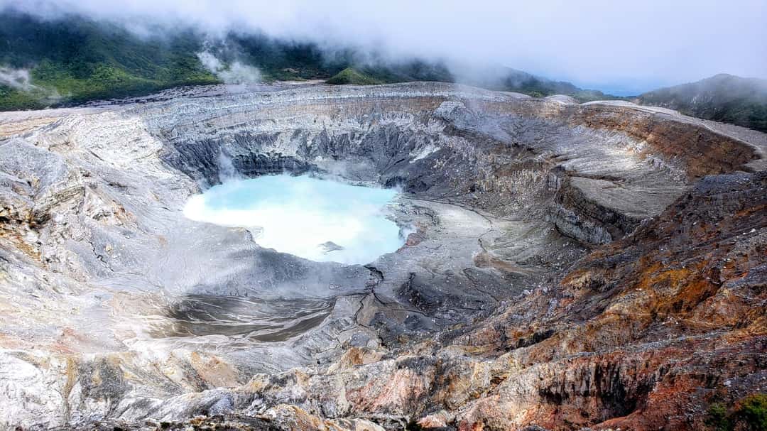 Parque Nacional Volcan Poas, Costa Rica