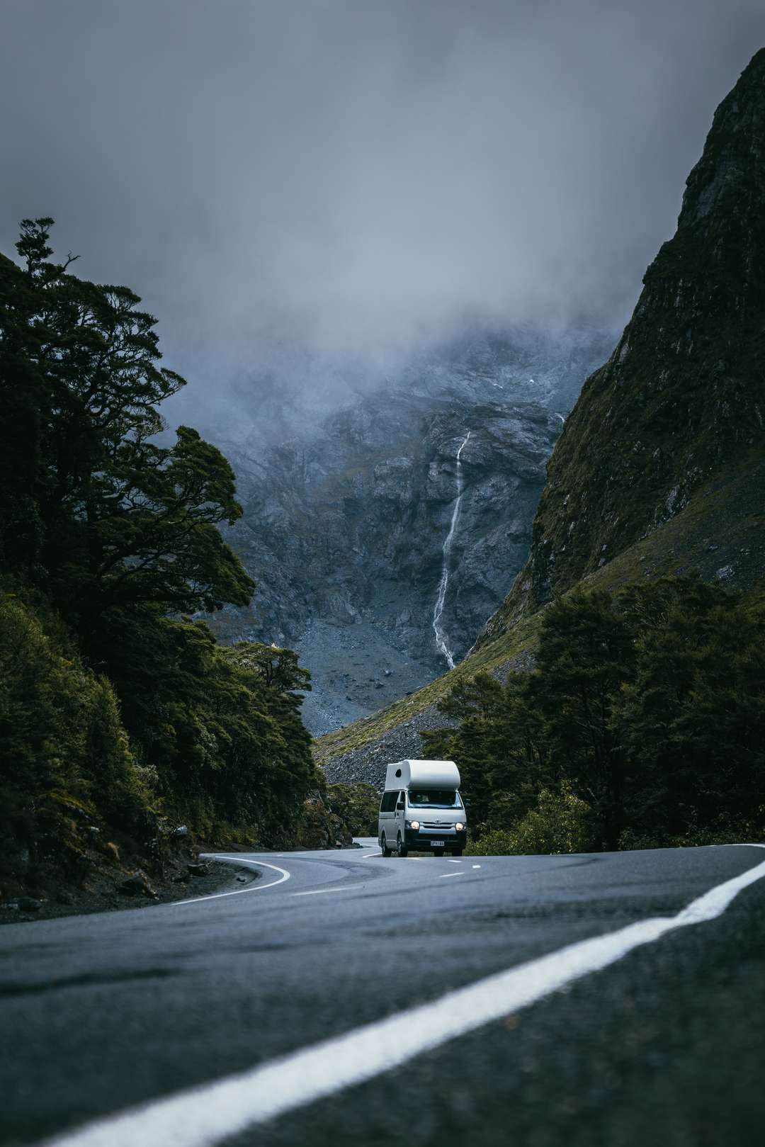 Milford Sound Highway, Fiordland National Park, New Zealand