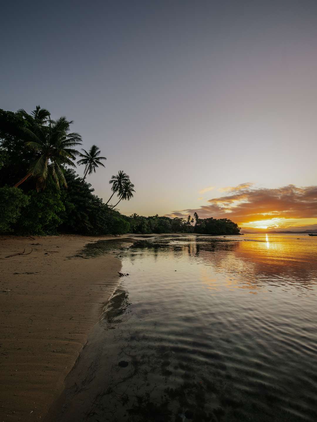 Sunset beach, Taveuni, Fiji