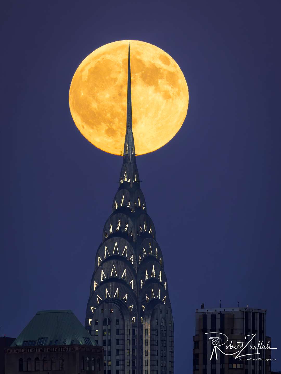 Chrysler Building Moonrise, USA
