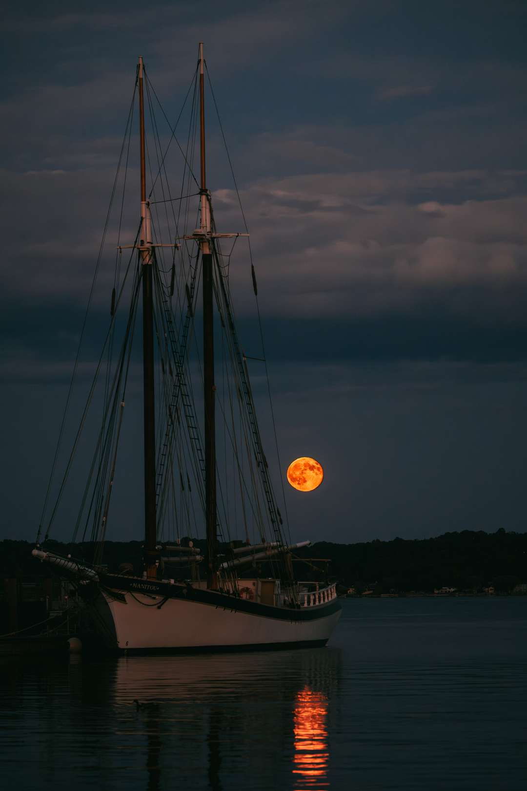 Full moon at Lake Michigan, USA